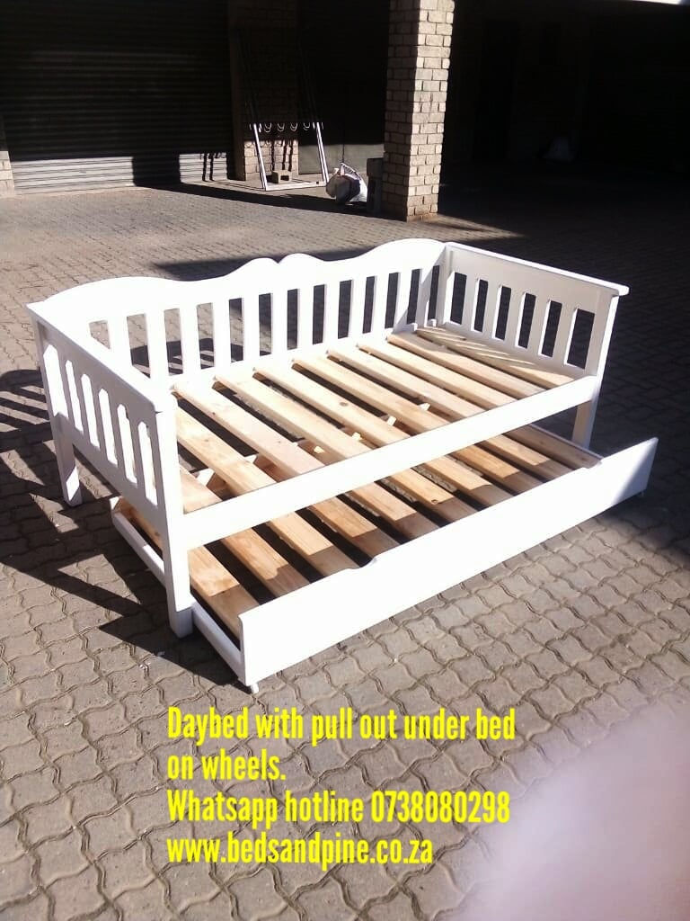 PINE DAYBEDS · Bed and Pine Furniture